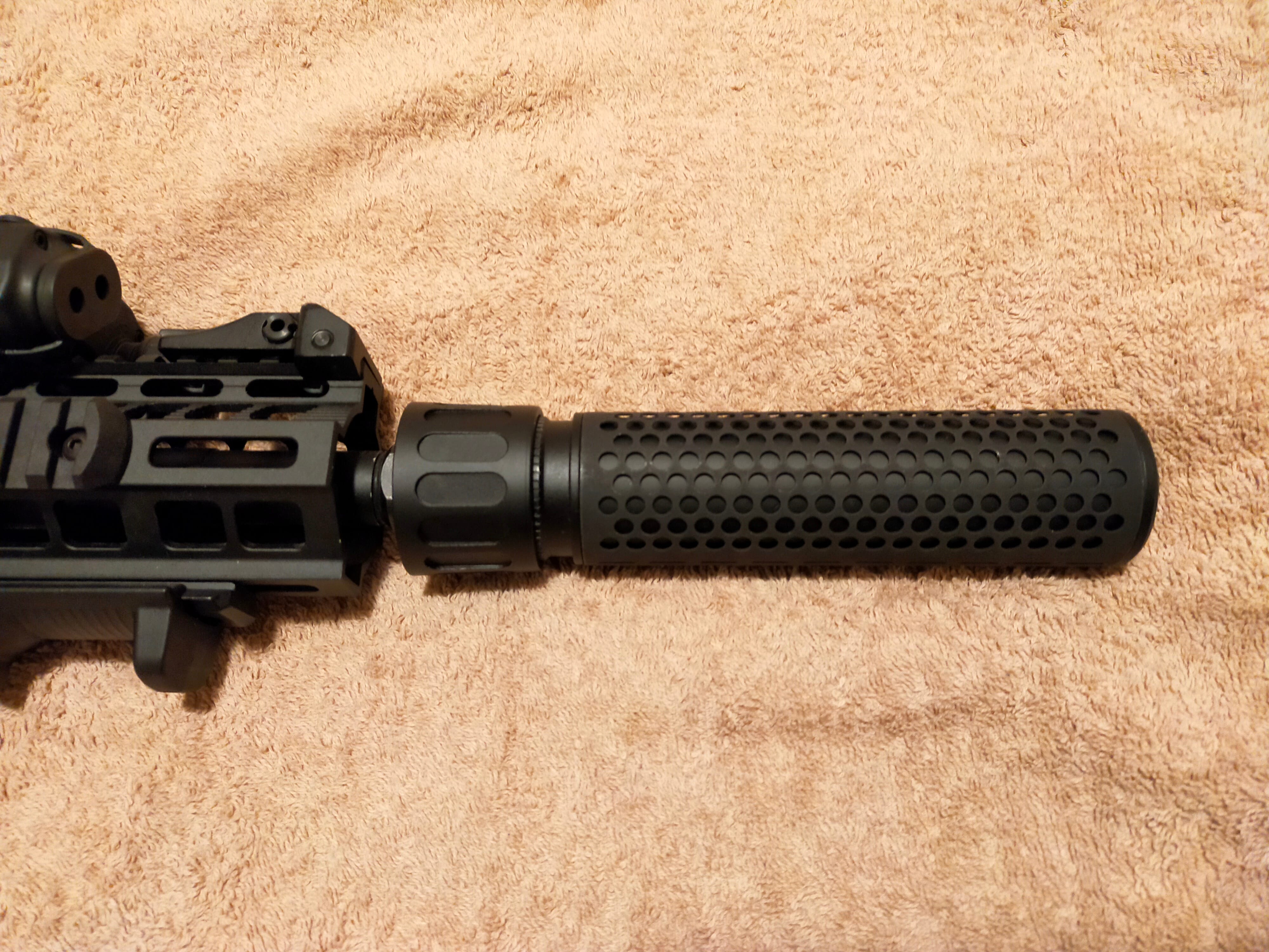 Silencieux MP135 type Knight's QD 14mm CCW Specna Arms