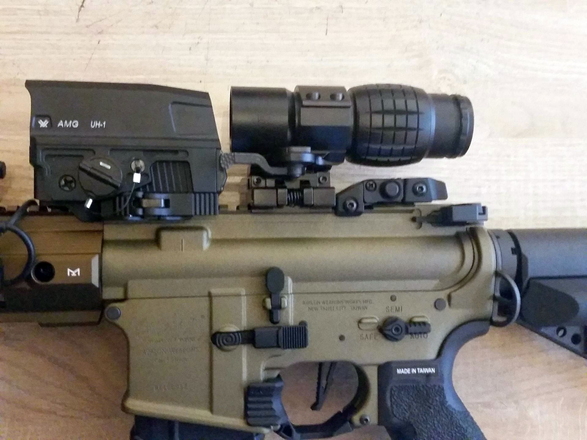 Lunette de visée Magnifier 3x basculant Lancer Tactical