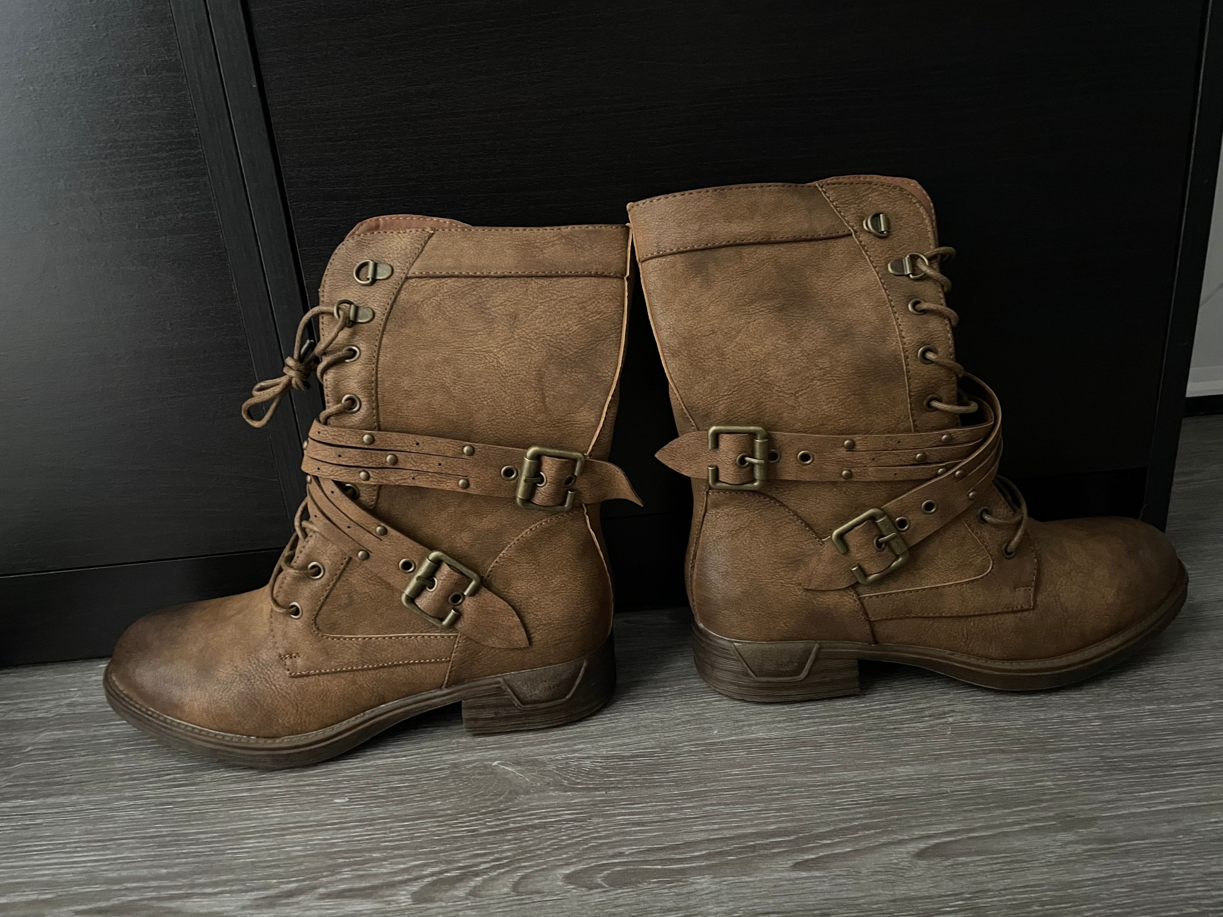 "Menaka" boots, Brown | Toonzshop
